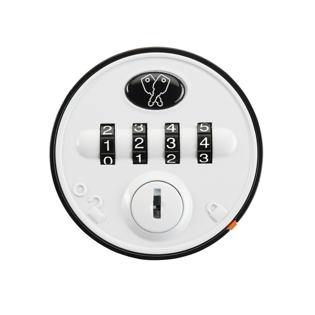 Saros Auto-Scramble Combination Lock 2850